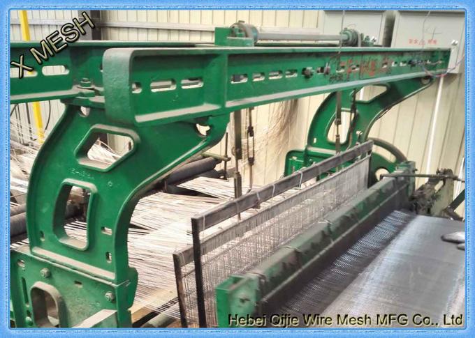 China Hebei Qijie Wire Mesh MFG Co., Ltd factory production line