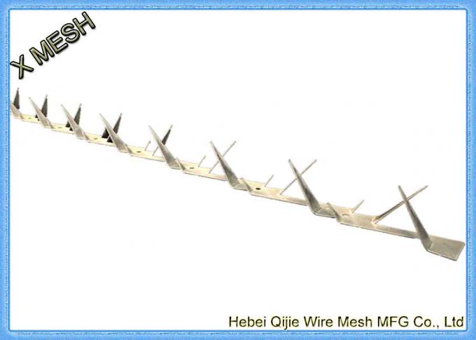 Galvanized Metal Wire Mesh Anti - Creeped Wall Spike 2mm Thickness