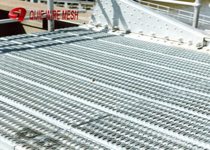 Heavy Duty Grip Strut Safety Grating Non - Serrated Surface Slip Resistance