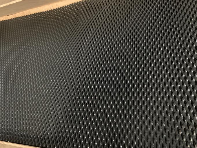 1.8m Width Diamond Black Expanded Metal Mesh Powder Coated Aluminum