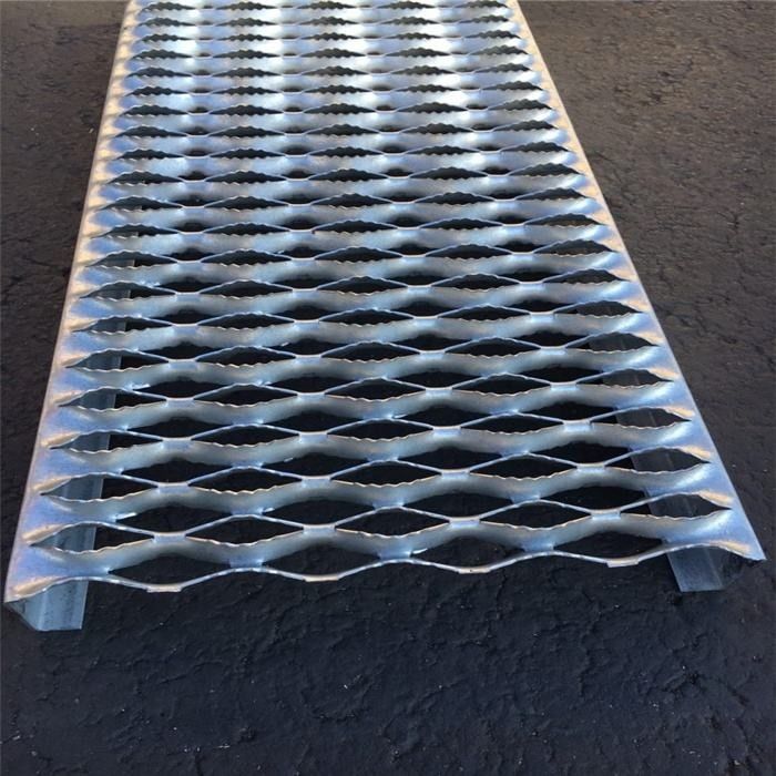 Stainless 2MM Galvanized Steel Grating 240 X 4020MM / Anti Slip Tread ...