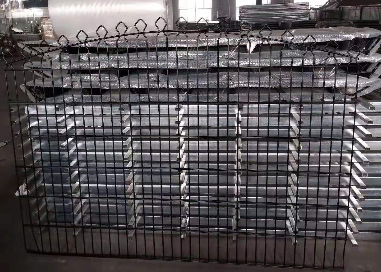 ARC Garden Galvanised Welded Wire Fence Panels 2400w X 1200h