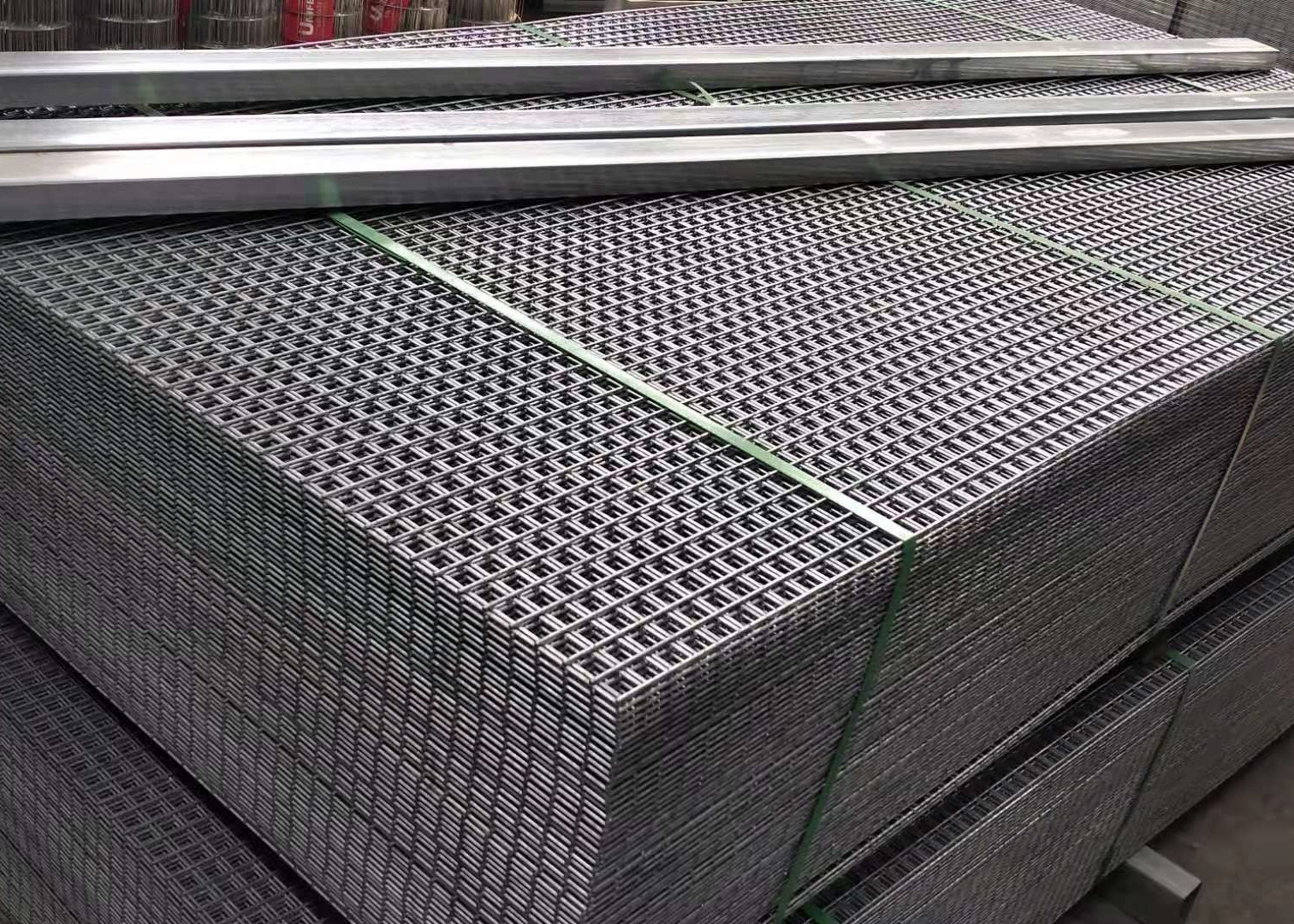 2.44x1.22m 8x4ft 12 Gauge Galvanized Welded Wire Mesh Panels