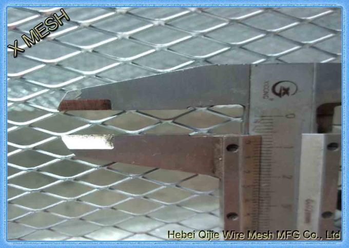 DIN EN ISO 1461 Expanded Metal Mesh , Aluminum Expanded Metal Sheet For ...